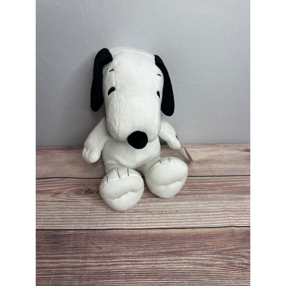 Peanuts | Toys | Peanuts Snoopy Plush Toy Kohls Cares Red Collar Black ...